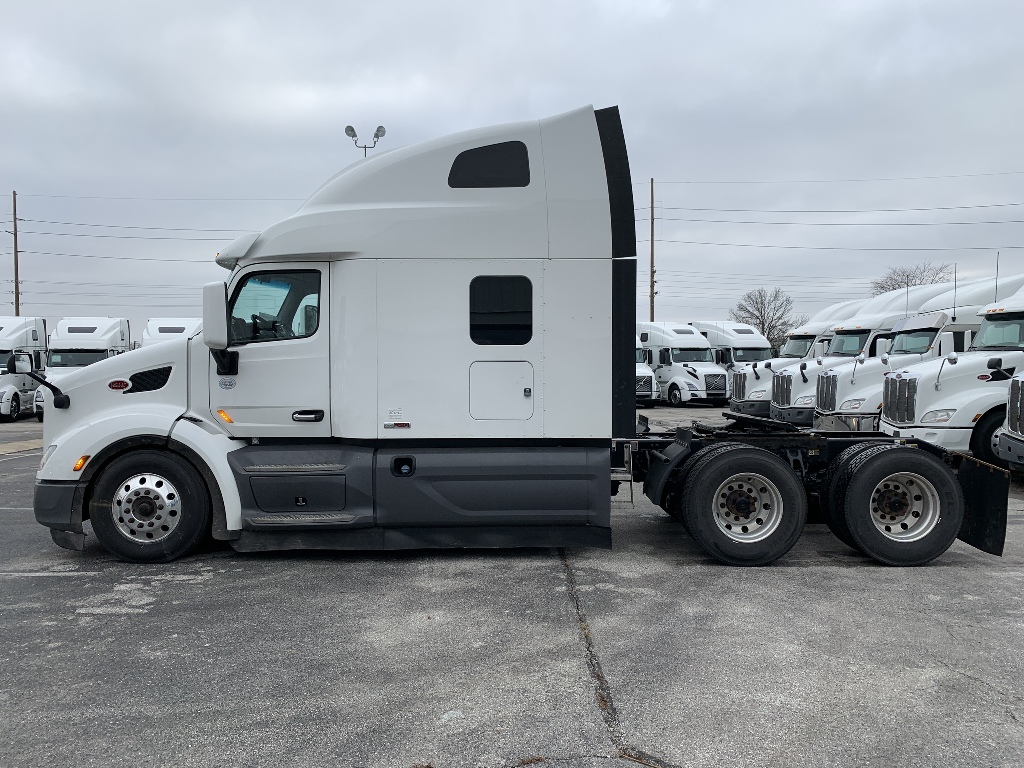 2019 PETERBILT 579 - Northwest Truck & Trailer Sales Fargo | Trailer ...